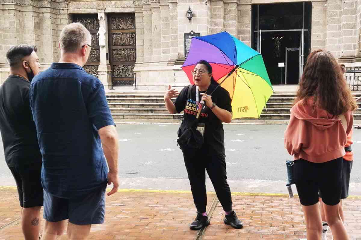 马尼拉英特拉穆罗区的 15 件必做之事 - Abraham Tours Philippines